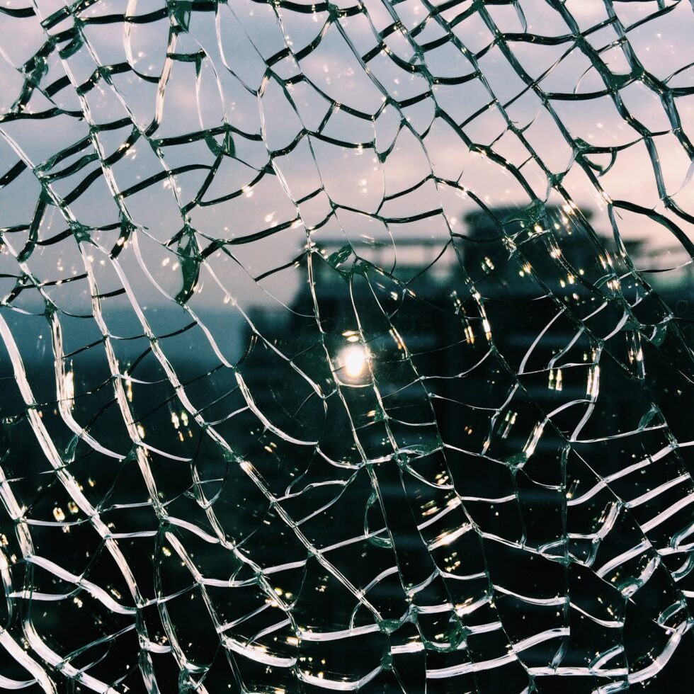 Chipped Windscreen - SMART REPAIR CENTRE